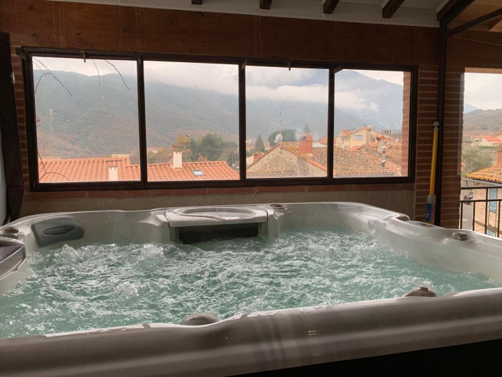 Maison De Caractère Avec Jacuzzi Entre Mer Et Montagne à Espira De Conflent - Pirineos