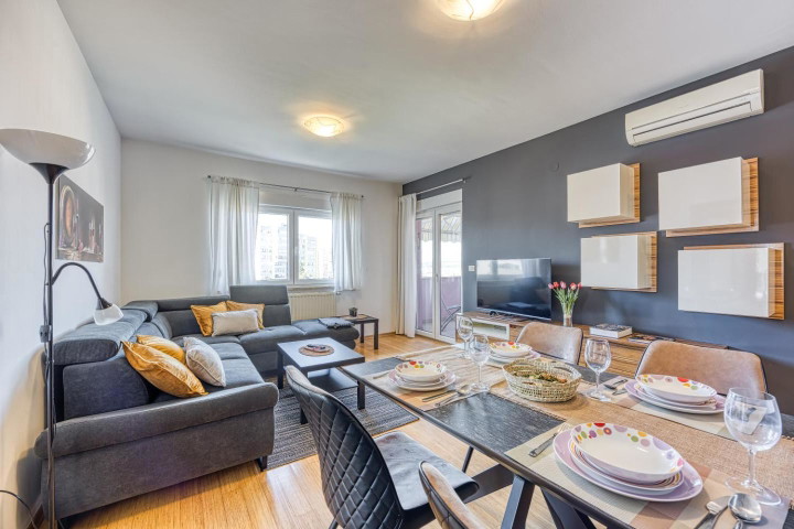 Apartment Dea - Three Bedroom Apartment - Pula