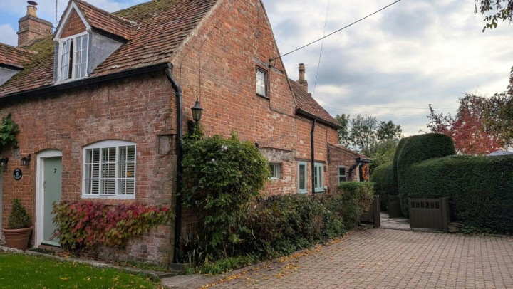 Bijou Malthouse - Warwickshire