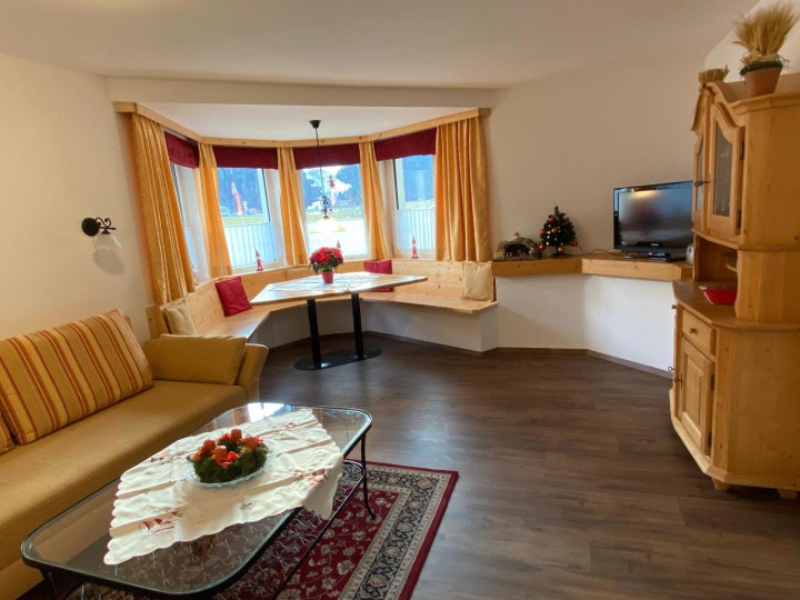 Haus Waldheim Und Dependance - Mittenwald