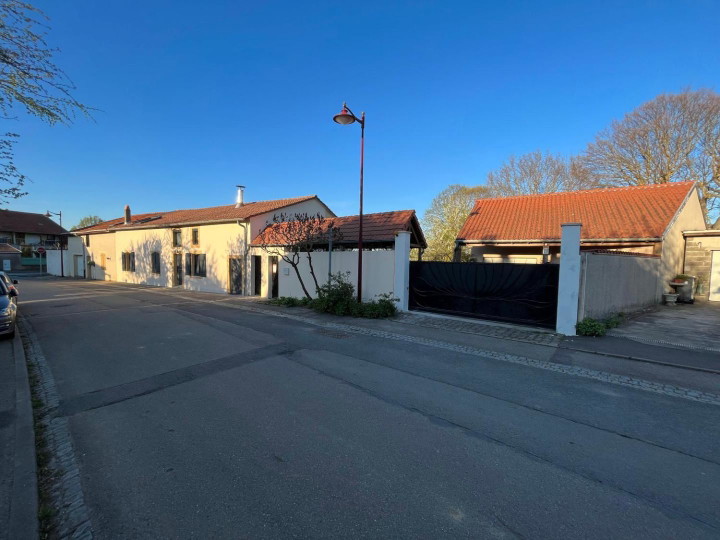 Mirabelle, Parking Privé Clos, Petit Déjeuner, Enfants Et Animaux Bienvenus - Metz