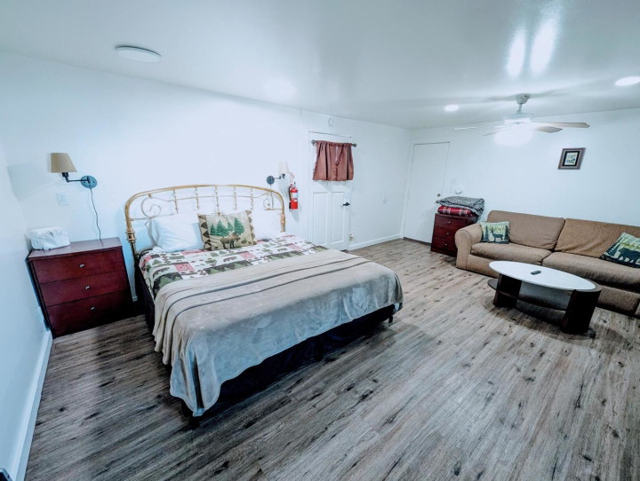 Fox N Bear Cottages Big Bear - Big Bear Lake, CA