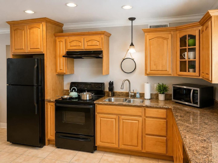 2 Br Steps From Tiger Stadium - Baton Rouge, LA