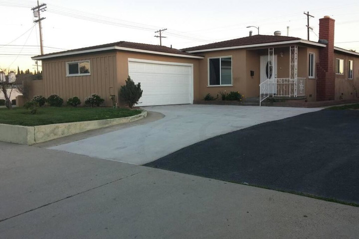 Family Getaway 3 Br 2 Bath Home In Lomita, Ca. - Los Angeles