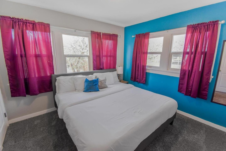 Cozy Upper Unit Great For Family Visiting Zoo Medica Campus And Downtown - Denver, CO