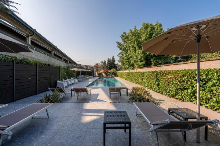 Living Hotel Milano - Limbiate