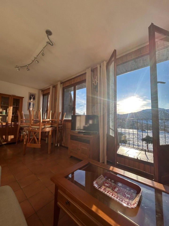 Appartement Cosy Avec Vue Montagne, Balcon & Parking Gratuit - Font-Romeu-Odeillo-Via