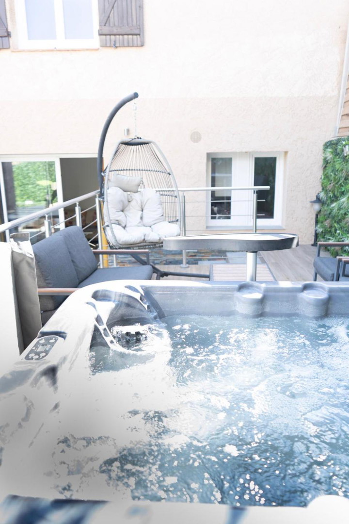 Harmonie Et Jacuzzi - Roquefort-les-Pins