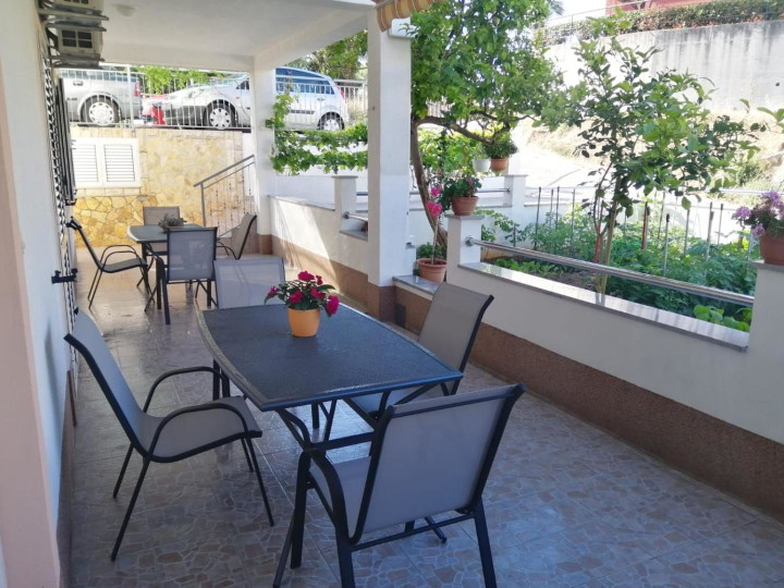 Apartmani Antonia Nakić -Stobreč - Split