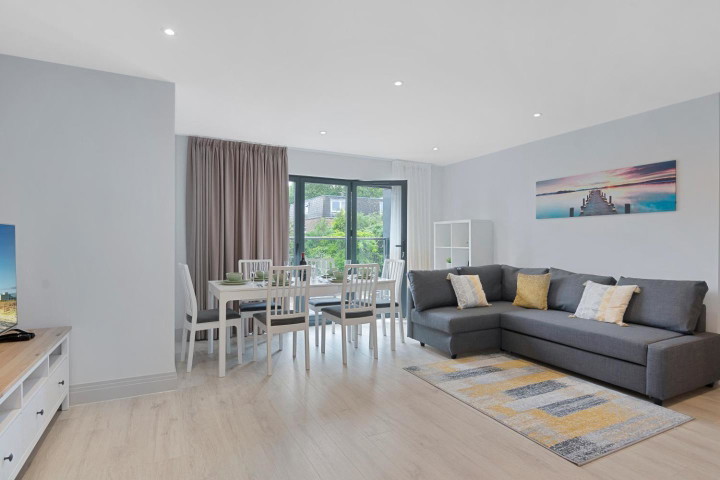 Spacious, 3 Bedroom, 2 Bathroom, Surbiton - サービトン
