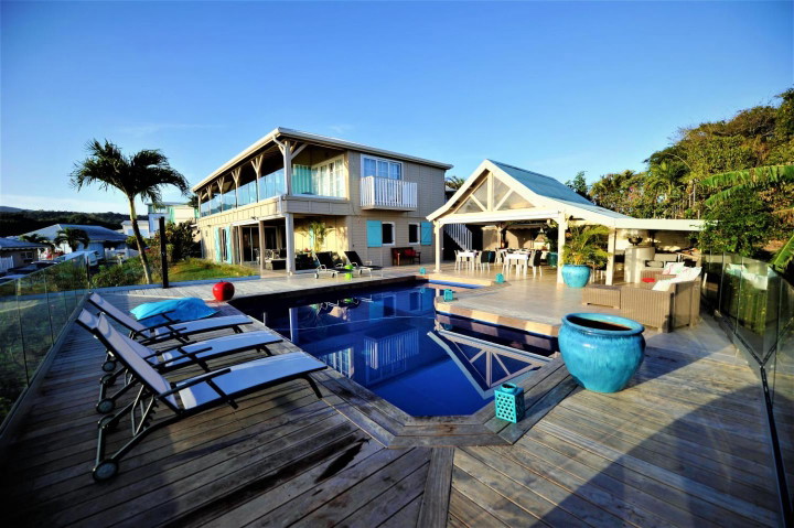 The Bahi Villa - Adults Only B&b - Fort-de-France