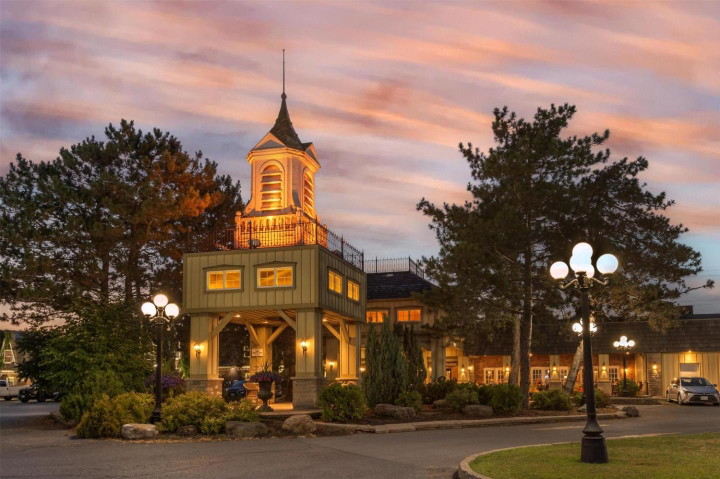 Best Western Parkway Inn & Conference Centre - Cornwall