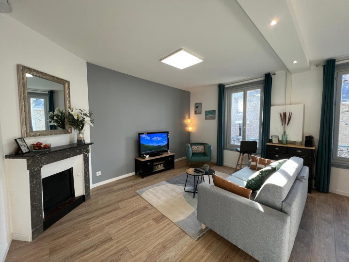 Charmant Appartement T2 Cosy Climatisé - Brive-la-Gaillarde