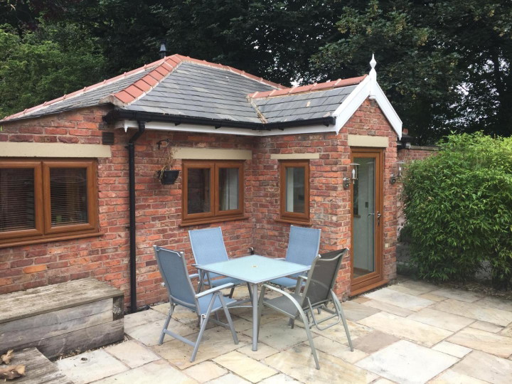 The Old Vicarage Lodge - Rochdale