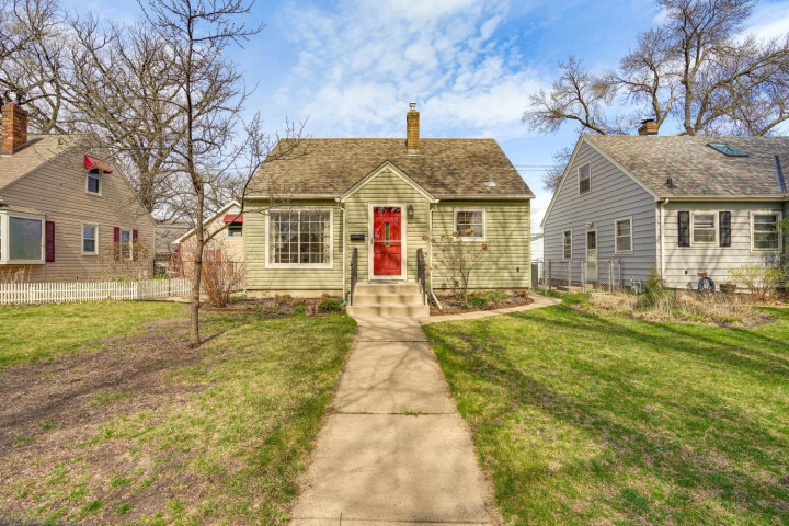 Pet-friendly St Paul Home < 5 Mi To Downtown! - Bloomington, MN
