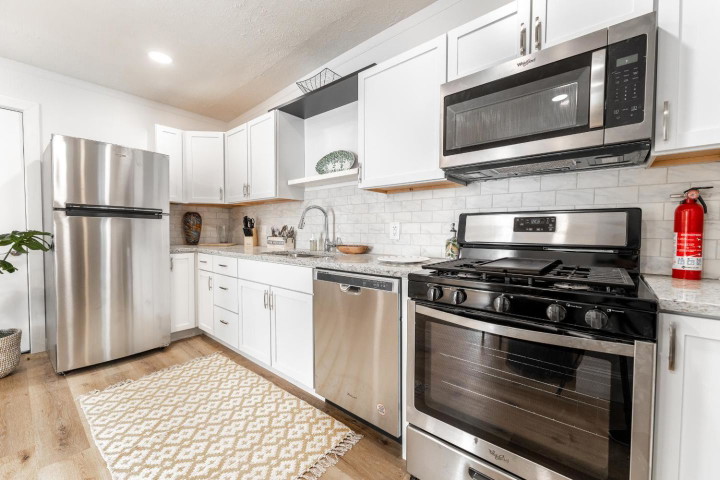 Cutest Fountain Square Home! Steps To Best Of Indy! - Indianápolis, IN