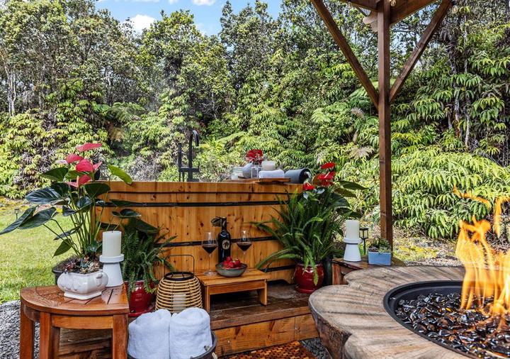 New! Volcano Tea House Cottage 2-hottub-fireplace - Volcano, HI