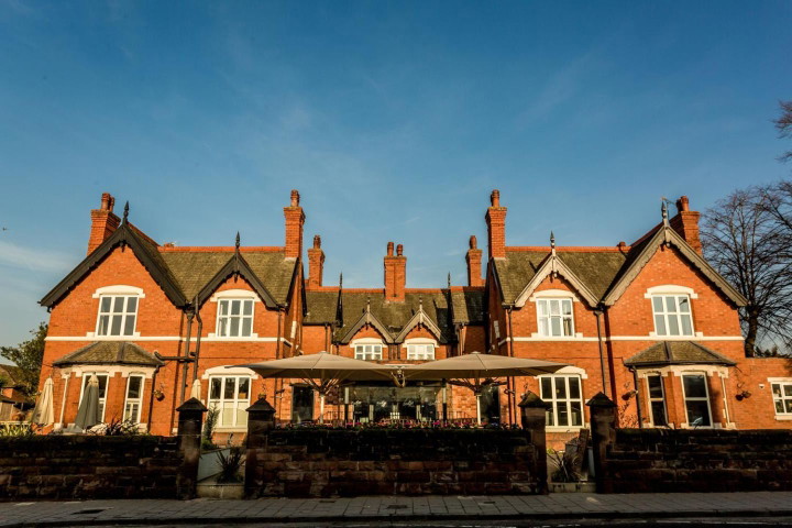 Bawn Lodge - Chester