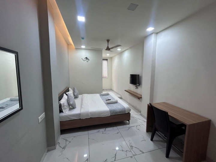 Hotel Mb Rooms Eco Inn,bharuch - Ankleshwar
