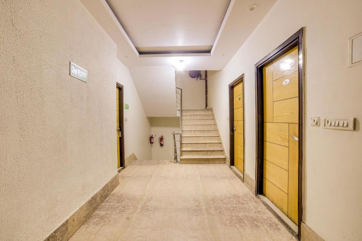 Hotel O Golden Gate Deluxe - Delhi