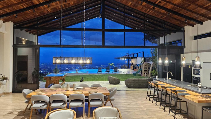 Casa En El Cielo - Cali