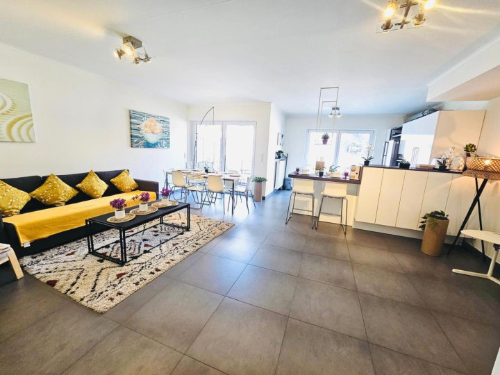 Executive 3br Flat W Terrace, Parking, Fast Wi-fi - Luxembourg City