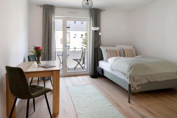 Ferienwohnung Münster - Zentral Mit Balkon, Glasfaser Und Kostenlosem Parkplatz - Horben