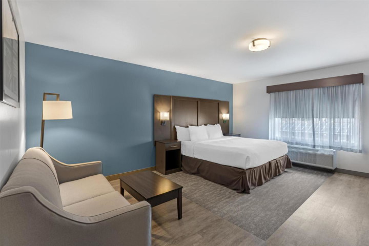 Best Western Plus Hershey - Hershey, PA