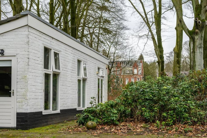 Tiny Hofje - Essen, Belgium