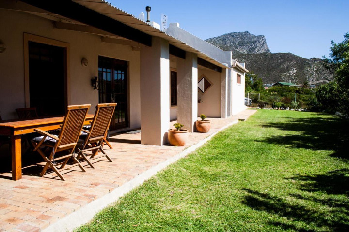 Hilton House - Pringle Bay