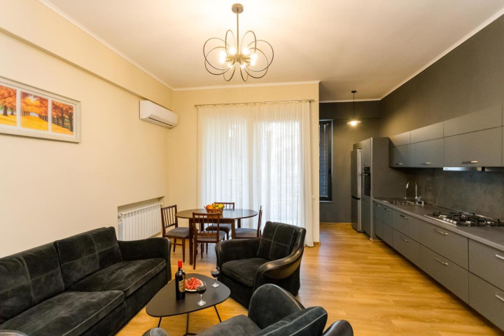 New!-downtown Apartment Ll - Tbilisi