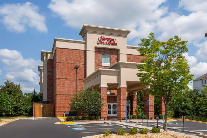 Hampton Inn & Suites Herndon-reston - Fairfax, VA
