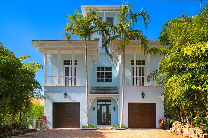 Serenity, Luxury Beachfront Vacation Paradise, Sleeps 12 - Bonita Springs, FL