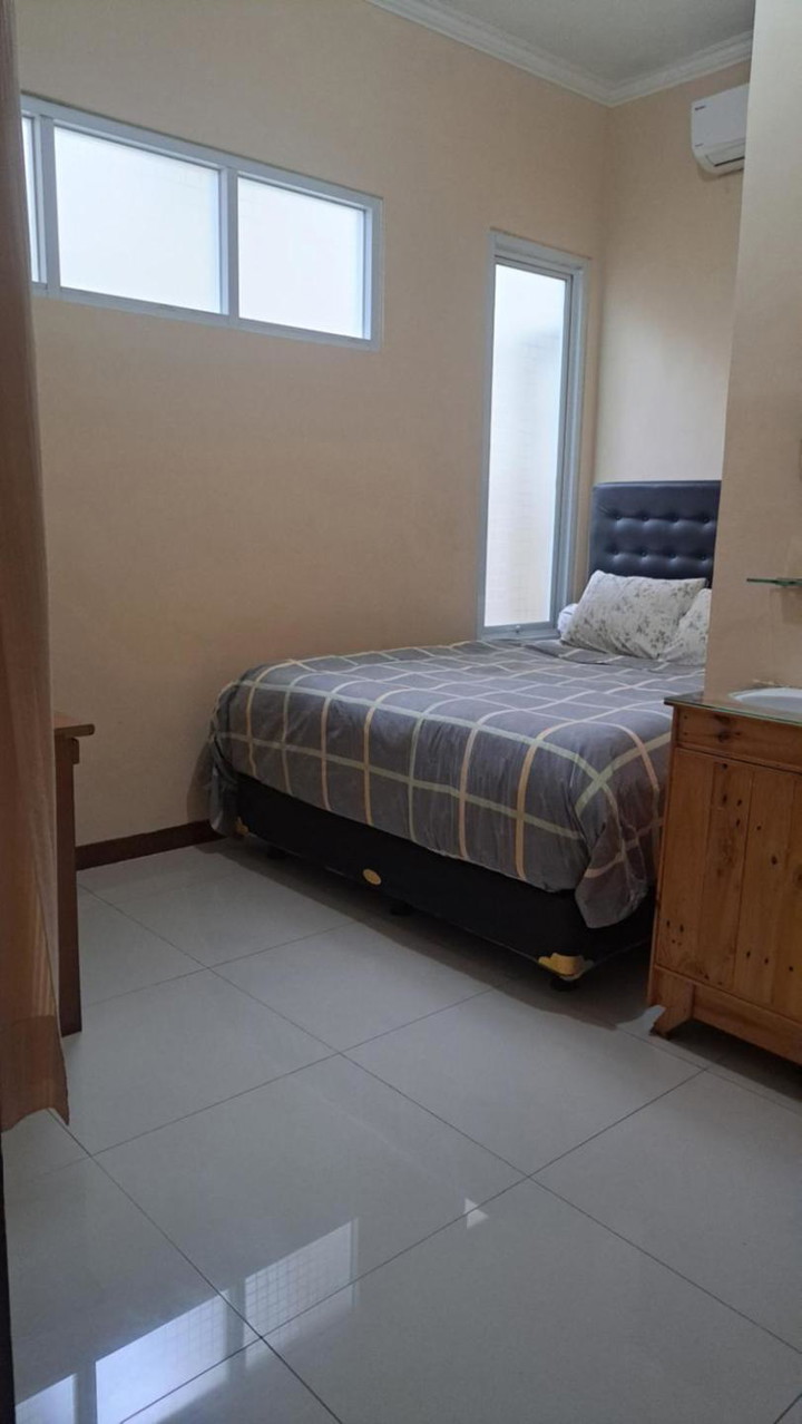 G10 Guest House Near Asia Afrika Bandung - Bandung
