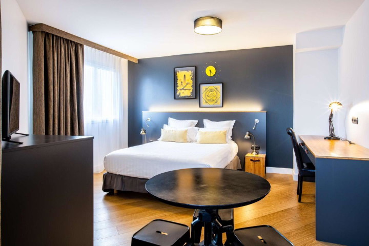 Best Western Plus Suitcase Paris La Défense - Bois-Colombes