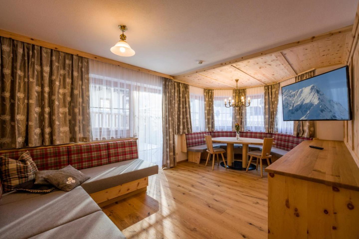 Appartementhaus Adlerblick - Mayrhofen