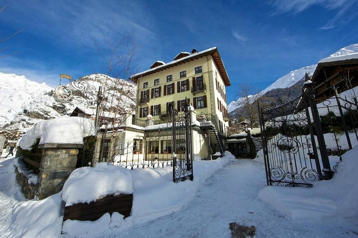Villa Novecento Romantic Hotel - Estella Hotel Collection & Experience - Courmayeur