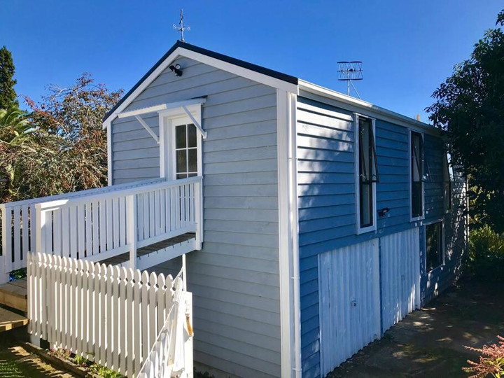 Historic Barn Loft - Private & Spacious - Tauranga