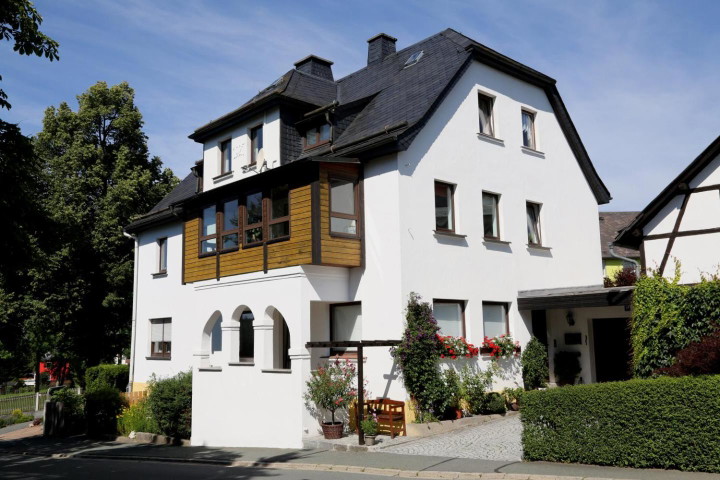 Ferienwohnung "Am Eisenbühl" - Hof