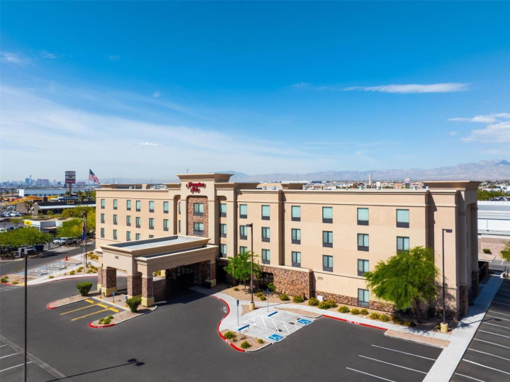 Hampton Inn Las Vegas/north Speedway - North Las Vegas, NV