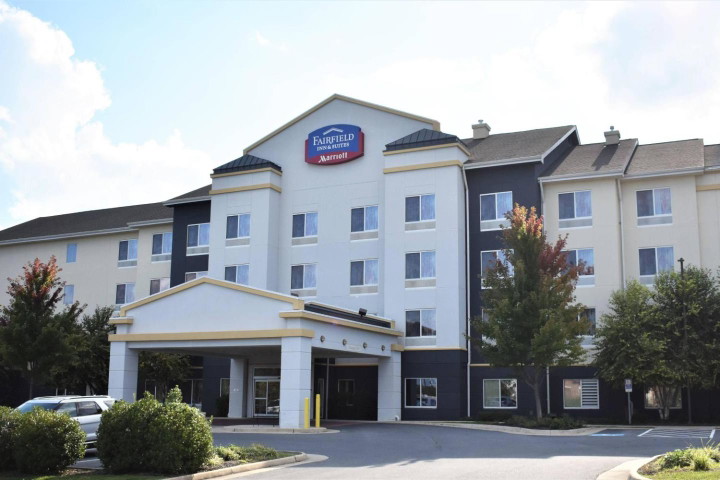 Fairfield Inn And Suites By Marriott Strasburg Shenandoah Valley - Front Royal, VA