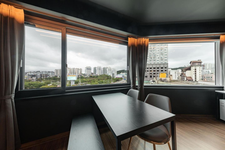 Brown Dot Hotel Seosan - Incheon