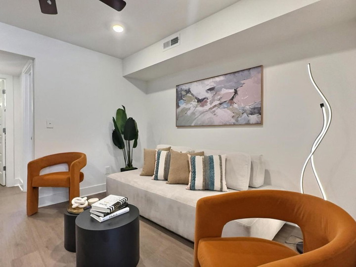 Bright And Beautiful Retreat In Heart Of Downtown - Birmingham, AL