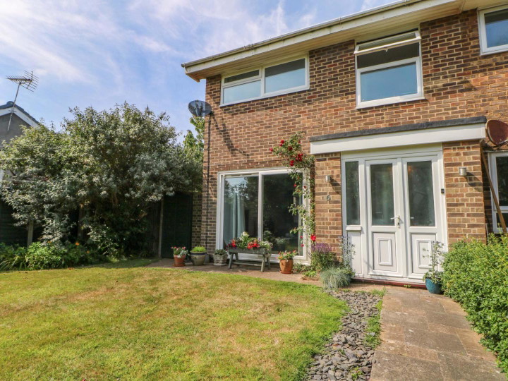 Pebble Place - Littlehampton