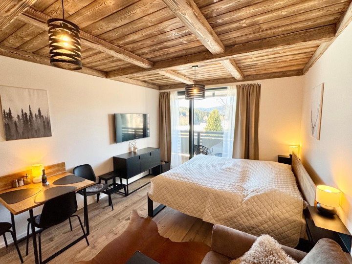 Corso Rustic Luxury Apartment Harrachov, Ski In - Ski Out, Free Parking, High Speed Wi-fi, Smart Tv - Rokytnice nad Jizerou