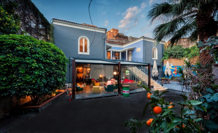 The Yard Hostel - Catania