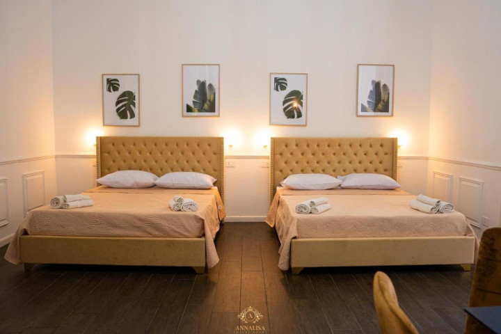 Annalisa Luxury Rooms - Naples