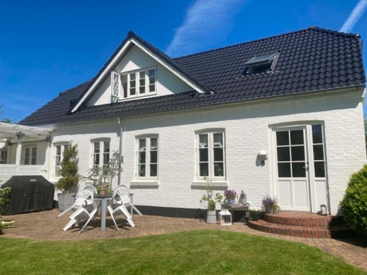 Private Country Side Apartment - Dania