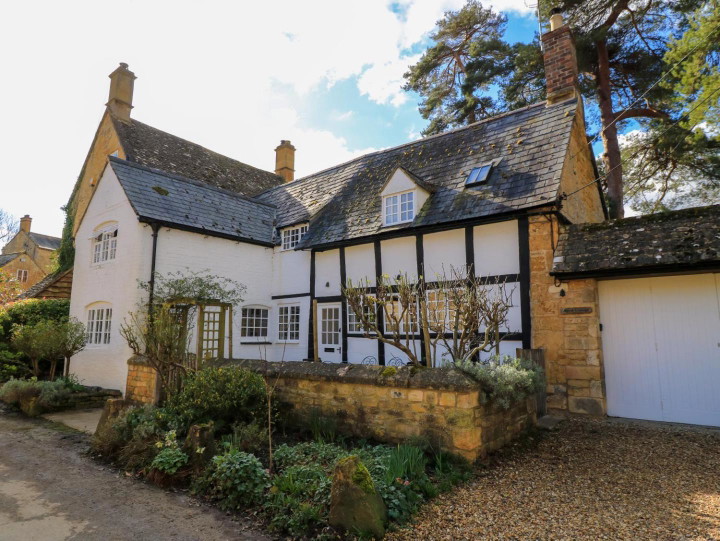 April Cottage - Chipping Campden