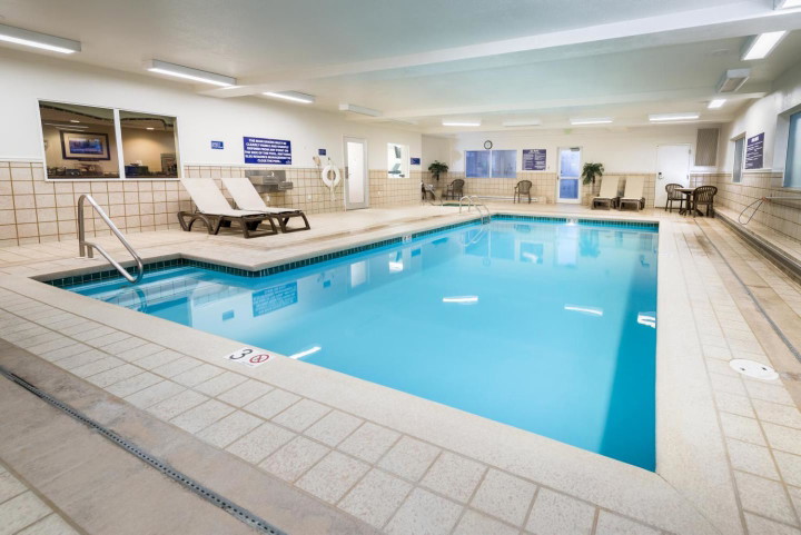 Crystal Inn Hotel & Suites - Great Falls - Great Falls, MT